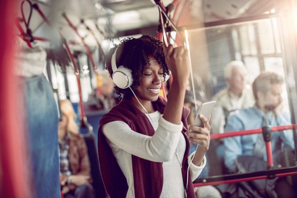 9 Tested Background Noise Removal App For Android And IOS